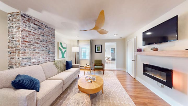 Travel: Therapy - Dorchester, MA