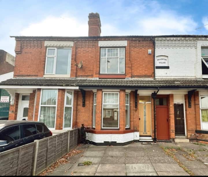 Nhs Staff Accommodation Lei 2bed Aylestone Rd - Leicester