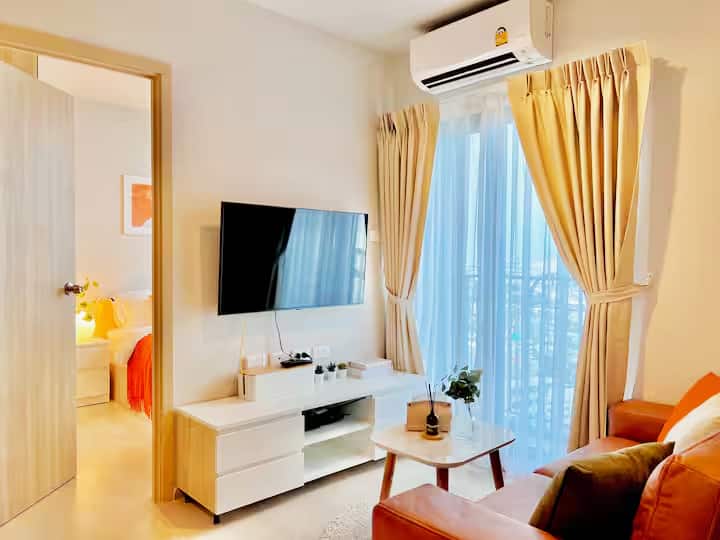 Nirin: 2 Bed High Rise Near The Mall Ngamwongwan - Thaiföld