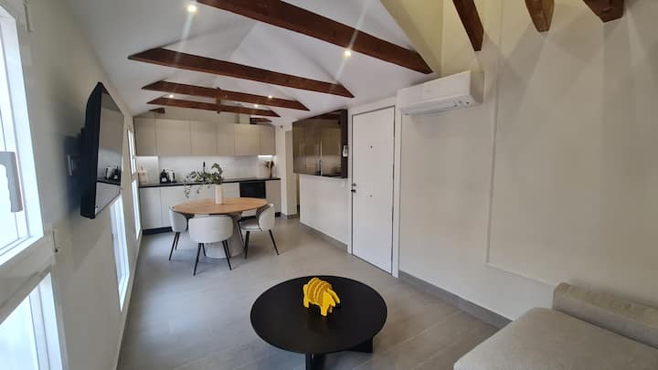 Navas 301 Penthouse By Florentia Homes - Granada