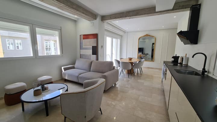 Navas 102 Cosmopolitan Loft - Granada