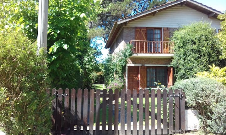 Casa Amplia Para Familias - Pinamar