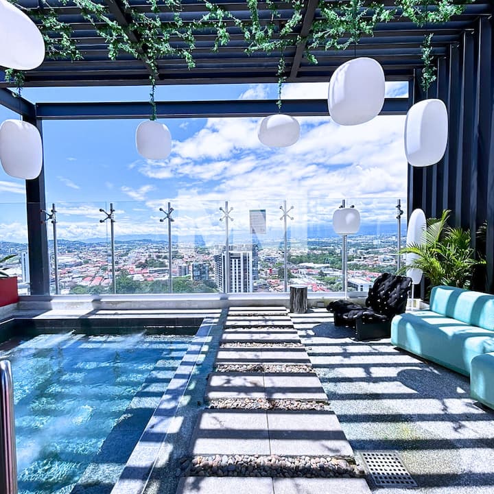 Skygarden: A/c, Premium Location & Panoramic Views - Costa Rica