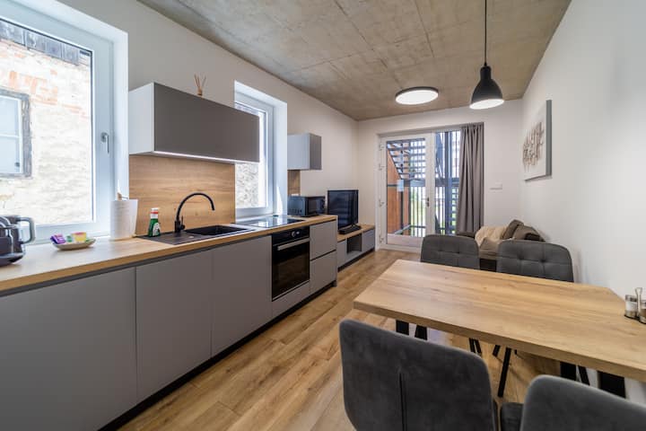 Castle Apartments -  City Center - Lipovce