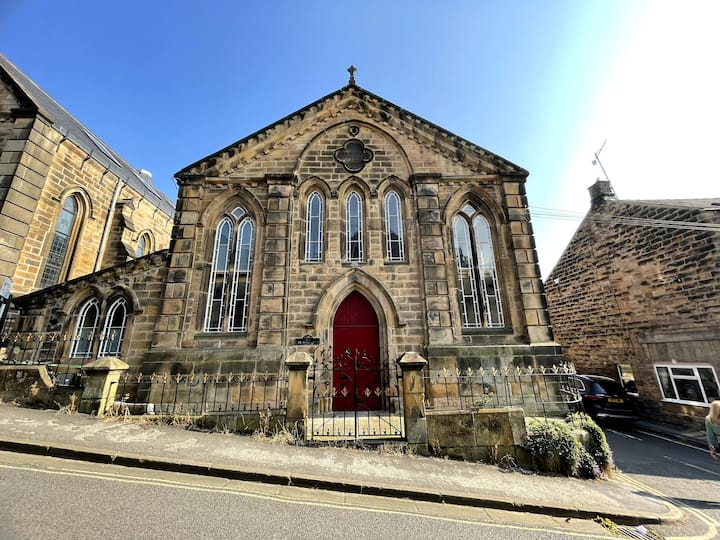 Stylish Church Stay With Stunning Matlock Views - Matlock