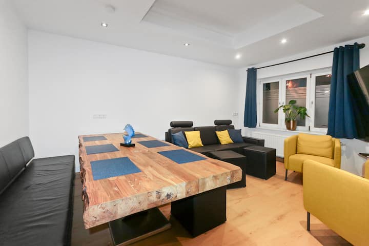 Exklusiver Bungalow! 4 Zi, 8 Pers., 2 Parkplätze - 