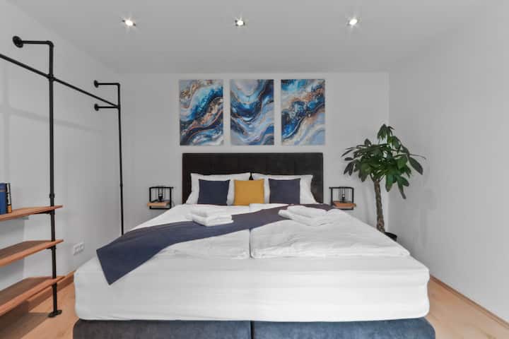 Exklusiver Bungalow! 4 Zi, 8 Pers., 2 Parkplätze - Dresden