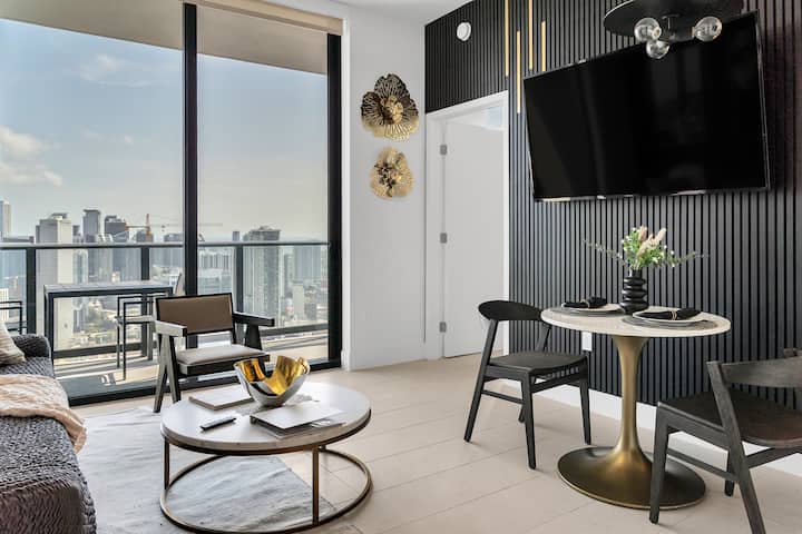 Penthouse 1br • Breathtaking City & Water Views - Miami