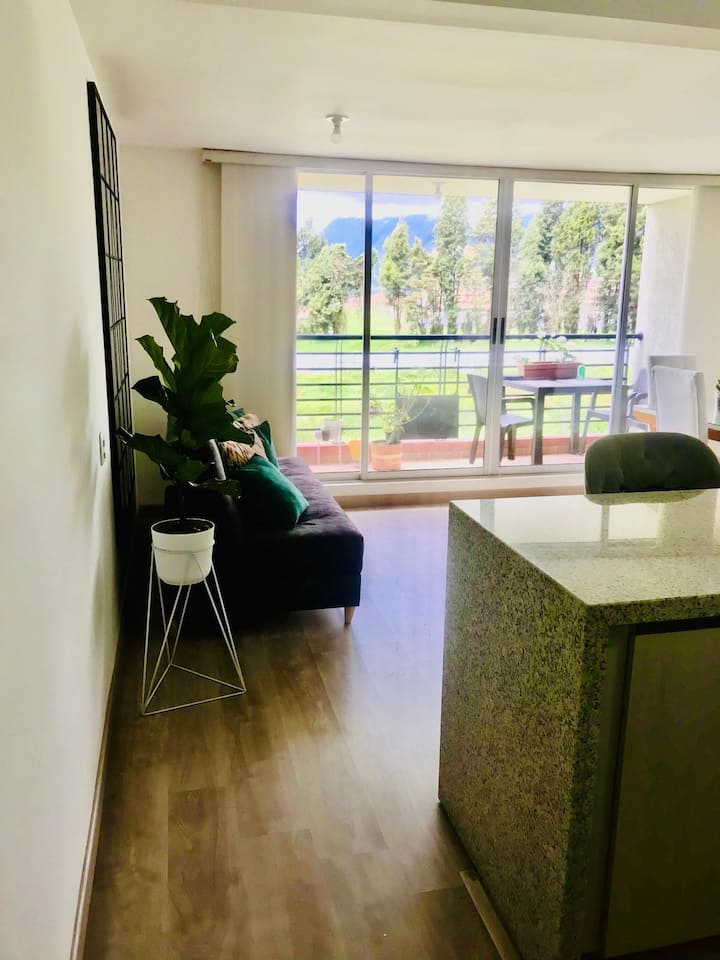 Modern Apartment W/ Office & Balcony - Zipaquirá