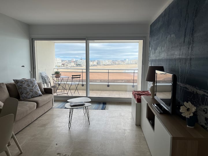 T1  Sables D'olonne 
Vue Mer, Chenal
2/4 Personnes - Les Sables-d'Olonne