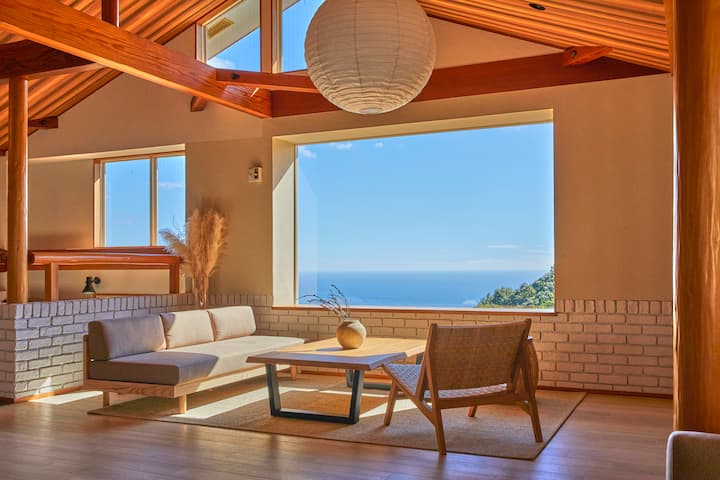 伊豆の海を満喫できる絶景ヴィラ、サウナやBbqで非日常体験。 - Izu