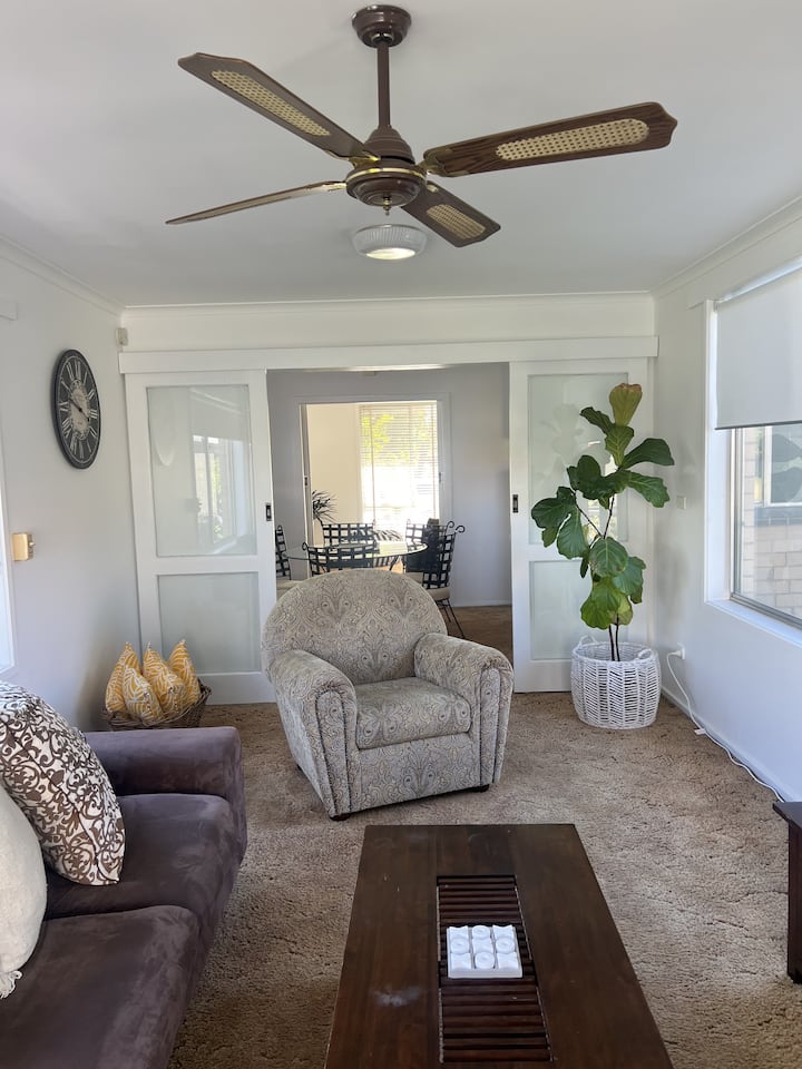 Great Location.
Walk To Everything! - Yarrawonga