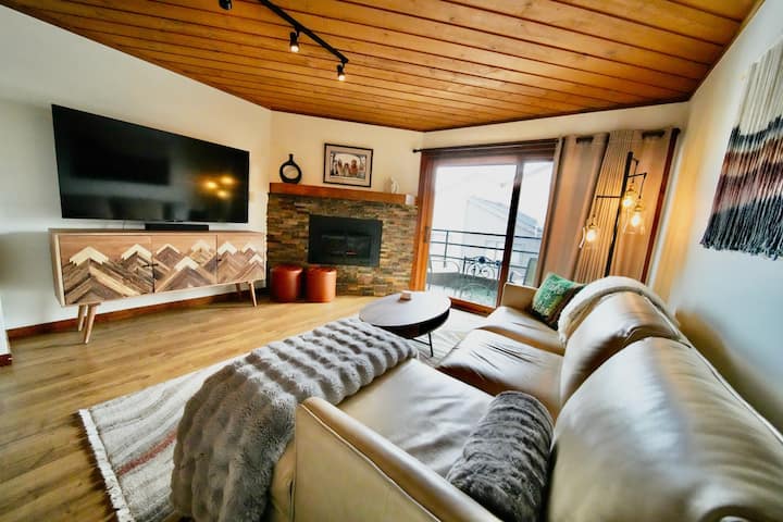 Mountain Escape W/ Views! Hike, Bike, & Hot Tub - Crested Butte, CO