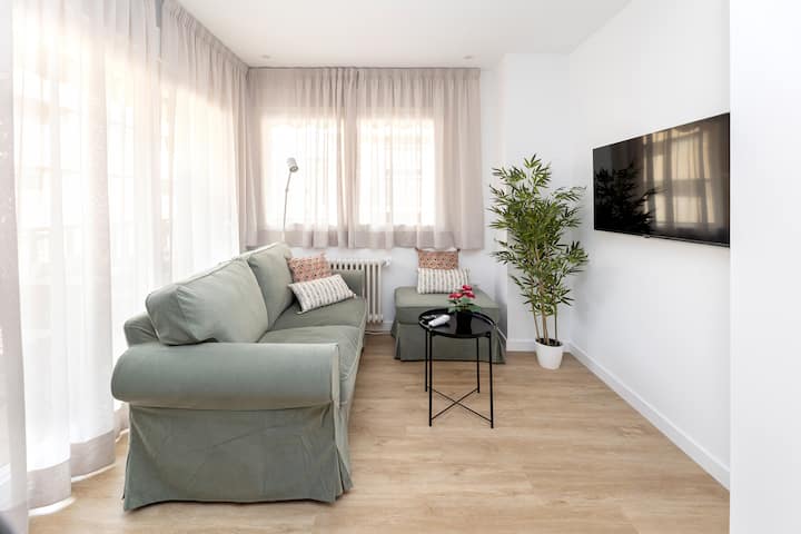 Piso Céntrico Y Elegante - Granada