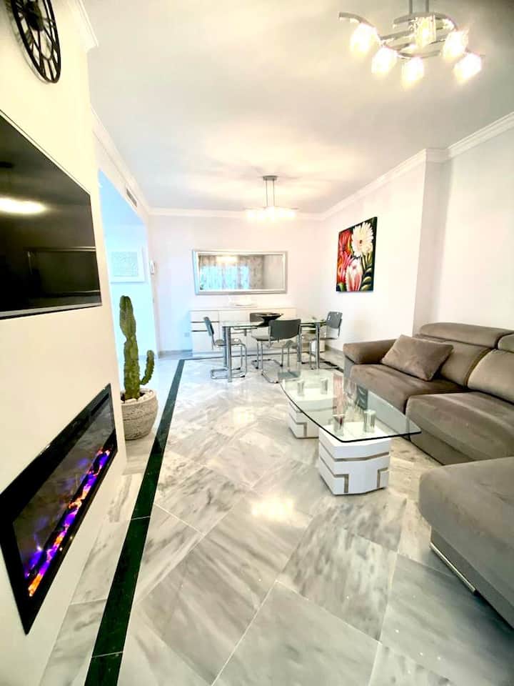 Apartamento En Urb. Dama De Noche - Marbella