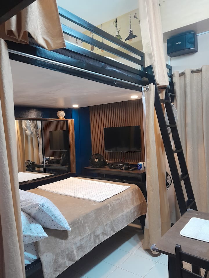 Sapphire Mezzanine - Valenzuela