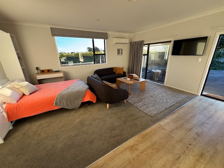 The Vines |Pet Friendly| Laundry| Trailer Parking - Blenheim