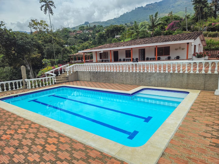 Finca La Luz | Piscina Y Grandes Vistas - Copacabana