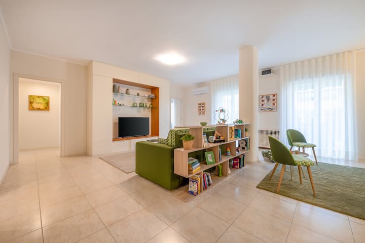 Nuovissimo, Ampio, Terrazza E Garage Gratuito - Sorrento