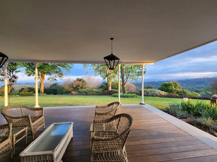 Chevy Chase - 힐턴