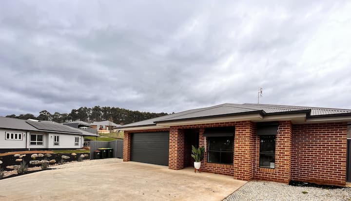 Mountain Breeze - Myrtleford