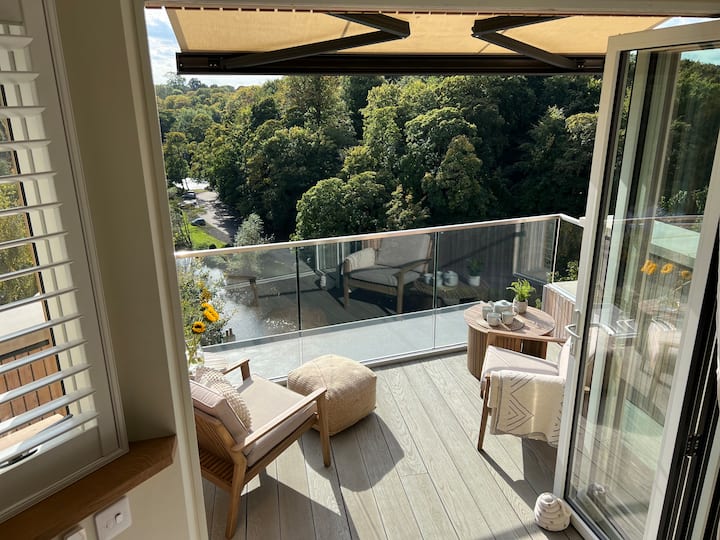 Tawny Nook For 6 To 8 - Riverside Retreat - Knaresborough
