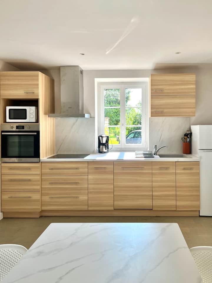 Gîte à Rully Vue Sur Le Canal Du Centre - Chagny