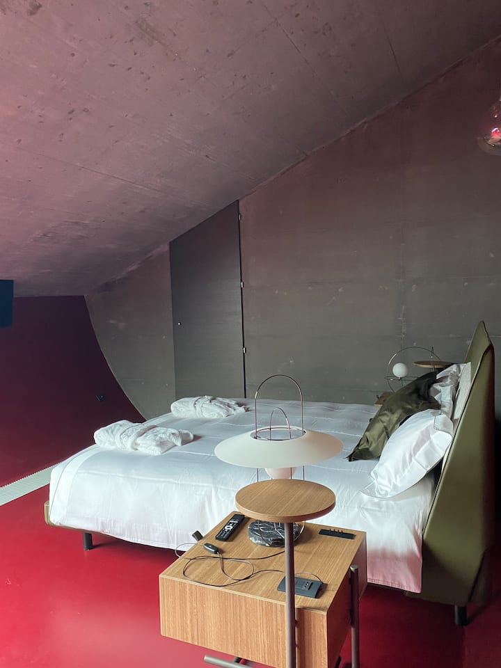 Cantina Dei 5 Sogni / Camera Rubina + Degustazione - Barolo
