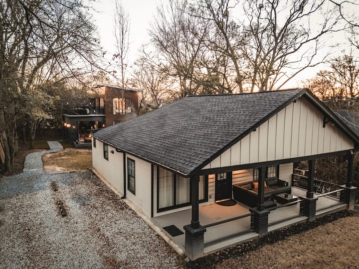 Midtown Atlanta - 2 Cabins | Pets | 4 Bedroom - Atlanta, GA