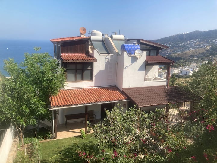 Yalıkavakta Deniz Mnz 1+1(çift K.yatak+aç.yatak) - Yalıkavak