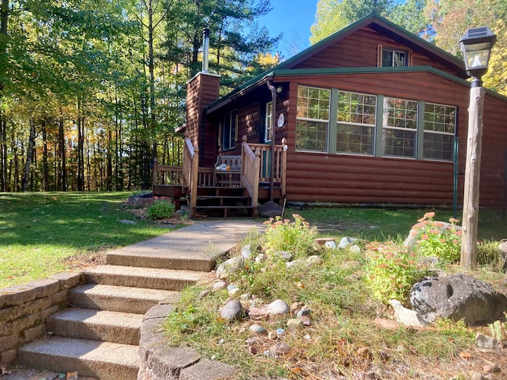 Charming Cabin W/ Sauna + More! - Marquette, MI