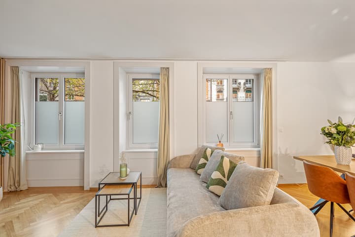 Central/modern/king-size Bed/high-speed Wlan - Zürich