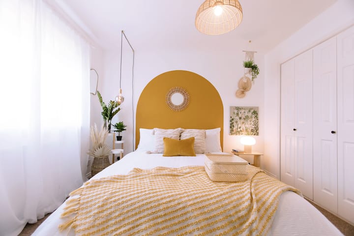 Luxury 3-bed | Free Parking & Driveway | Tassimo - Barking