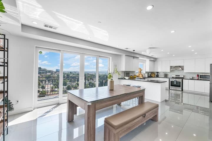 5br5ba Amazing View Luxury Spacious Family - La Puente, CA