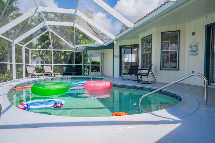 Waterfrontoasis|heatedpool|5mins2beach|walk2park - Marco Island, FL