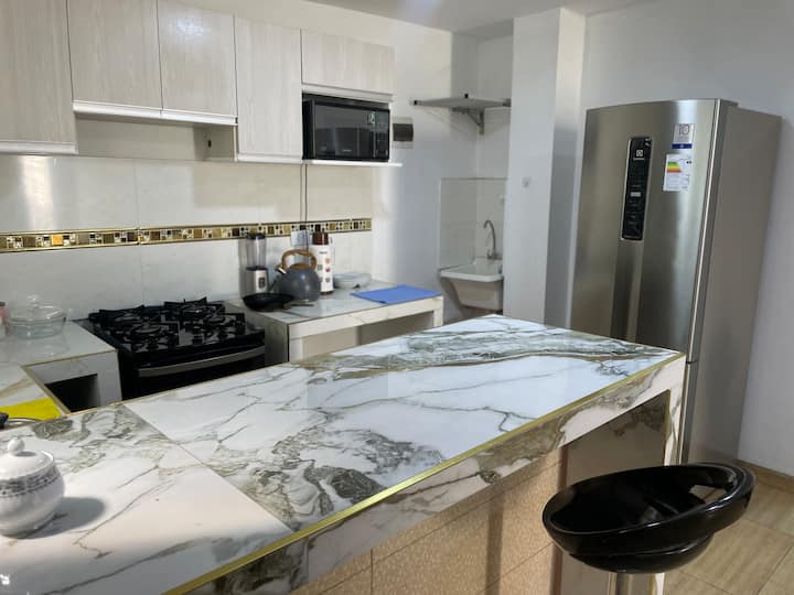 Cozy Apartment In Downtown Los Olivos - Lima