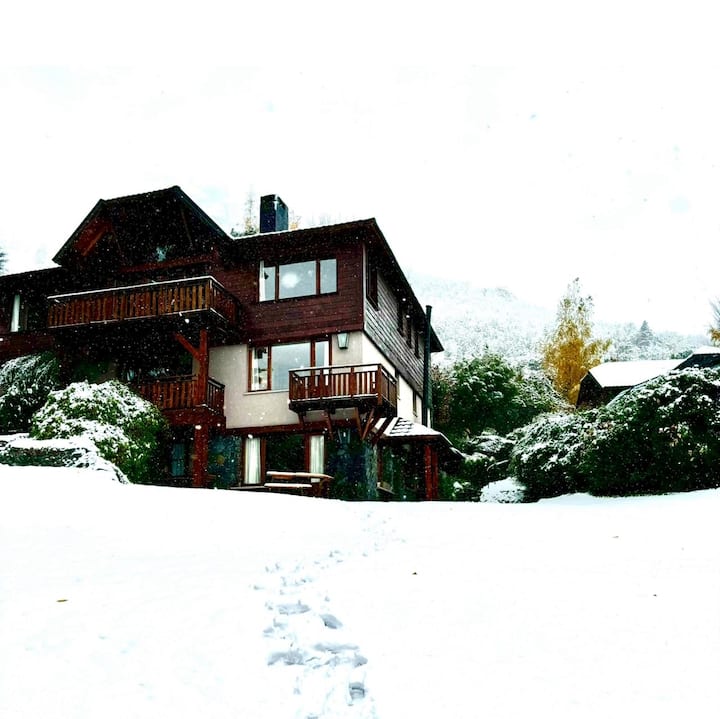 Arelauquen Golf Bungalow - 聖卡洛斯-德巴里洛切