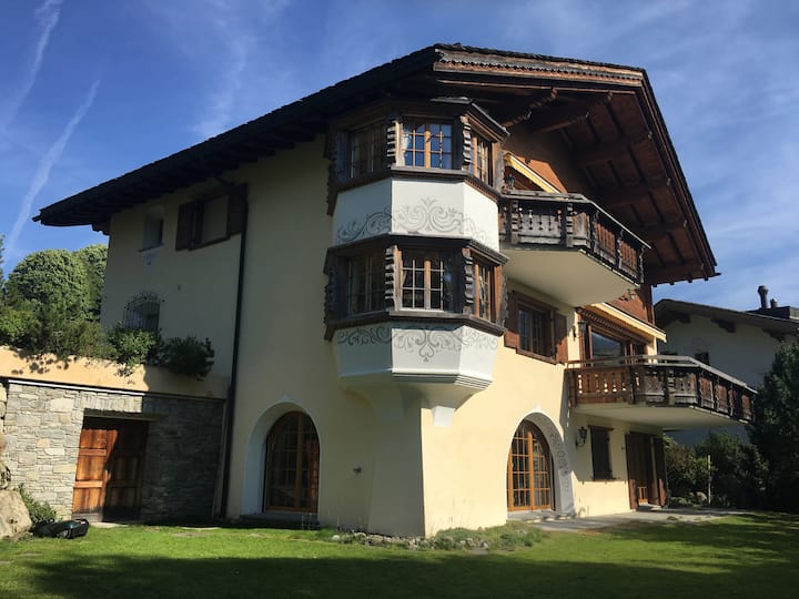 Luxurious Chalet - Klosters-Serneus