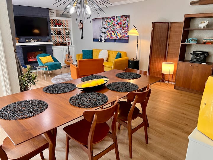 Chic Houston Stay W/ Pool | Prime Energy Corridor - Briar Forest Drive – Houston
