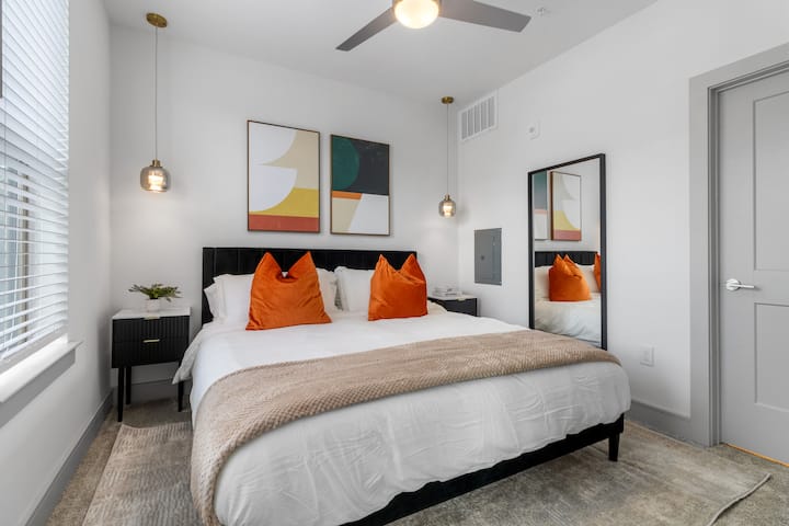 1bed 1bath Pool + Gym | Near Domain Mall + Topgolf - Austin Aquarium, Austin