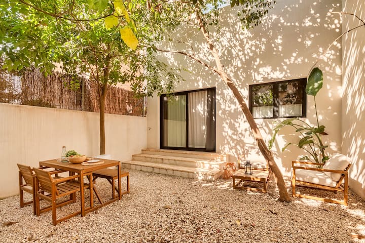 Acogedor Apartamento Con Patio Privado - Sant Boi de Llobregat