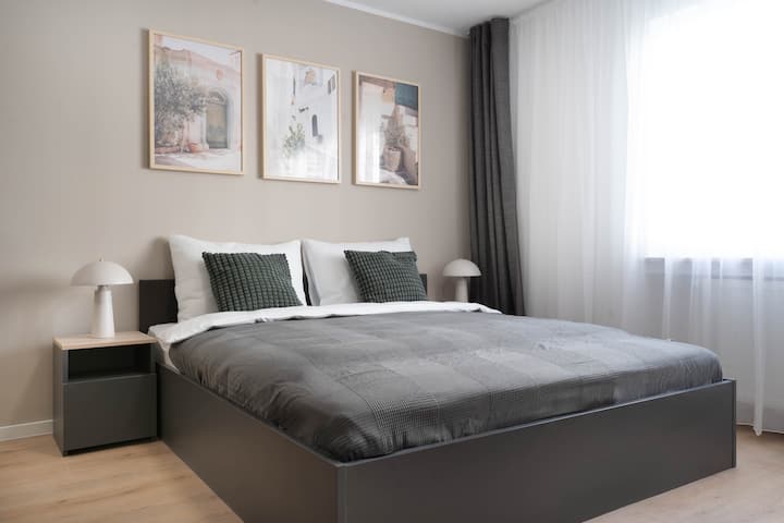 Stylish Apartment In The Heart Of Bonn| Home2share - Bonn