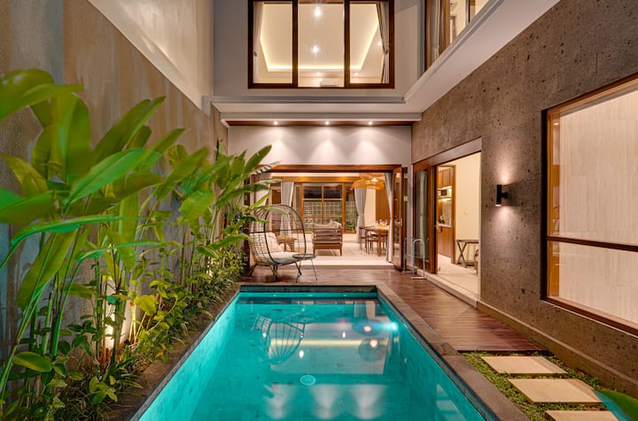 Stylish 3br Villa Queeno Near Pandawa Beach - Jimbaran