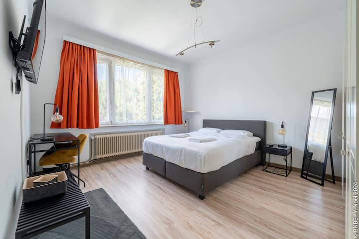 La Louve #3 | Chambre Privée De 20m² Au 1er éTage - Machelen