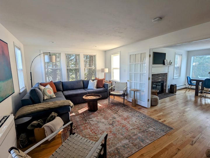 Our Escape House, Walk To Everything! - Sandwich, MA
