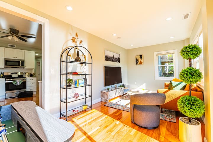 Jamaica Plain - 4br2ba Urban Retreat/ Near T - Boston
