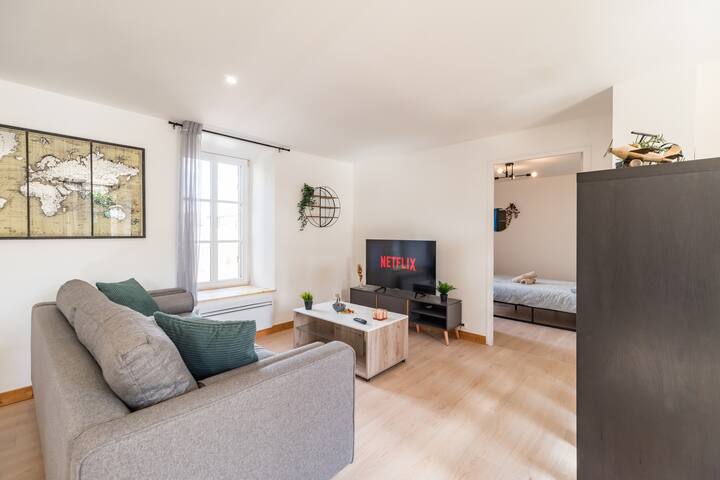 Le Spacieux_baby-foot_3 Chambres_parking_centre - Guingamp