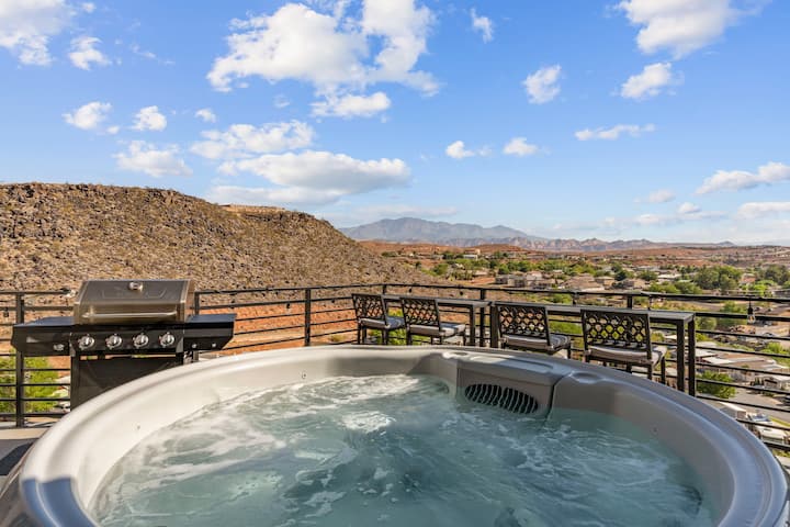 Luxury Game Night, Spa, Theater, Game Table &More! - St. George, UT