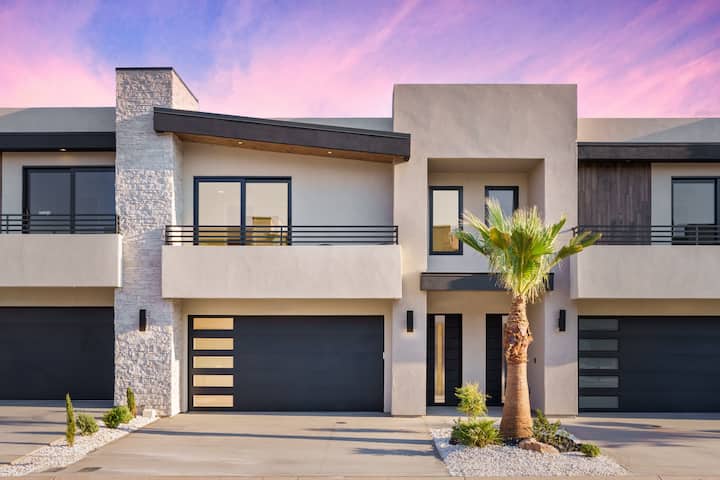 Desert Dwelling | Private Spa | Waterpark Included - Hurricane, UT