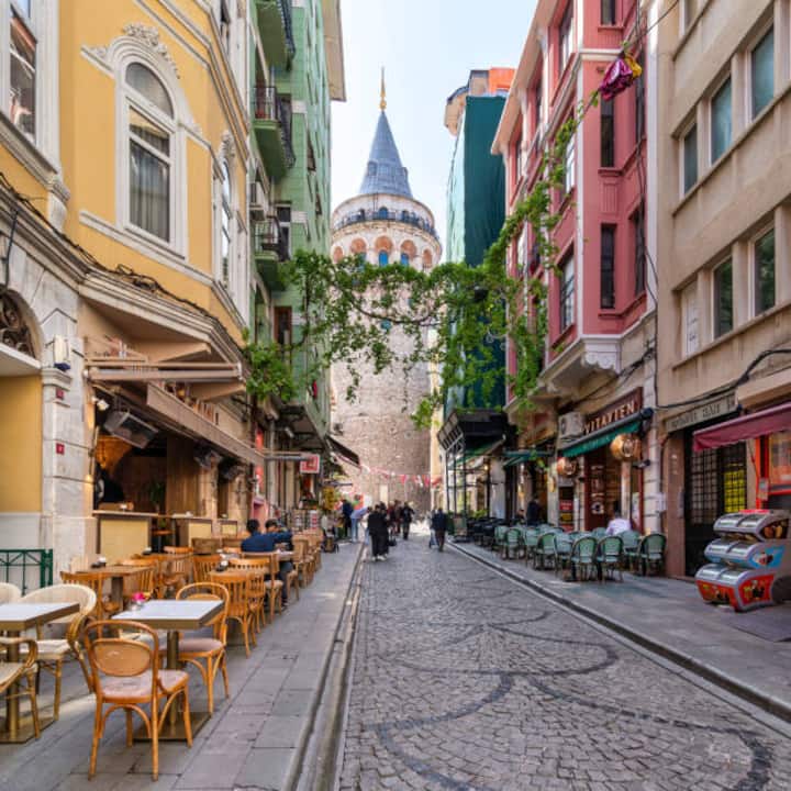 Luxury Flat | Galata & Metro Front - Istanbul